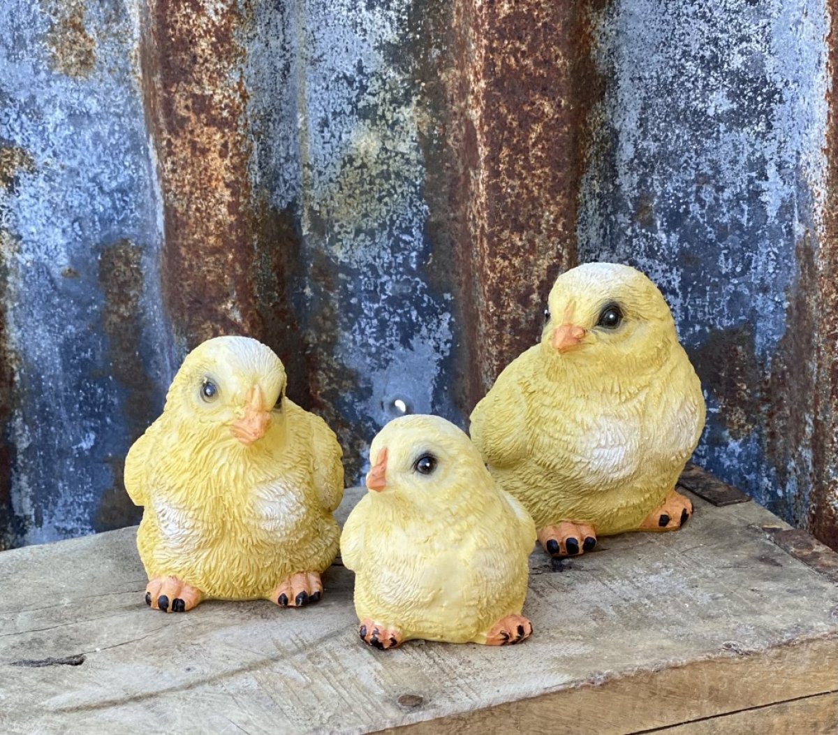 Gul kyckling påskkyckling att dekorera med