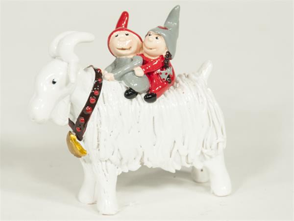 Tomtar små nissar på vit jul bock - Den vita Julen